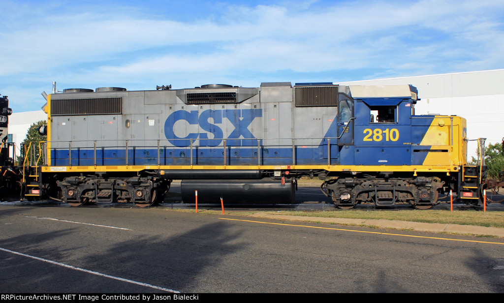 CSX 2810